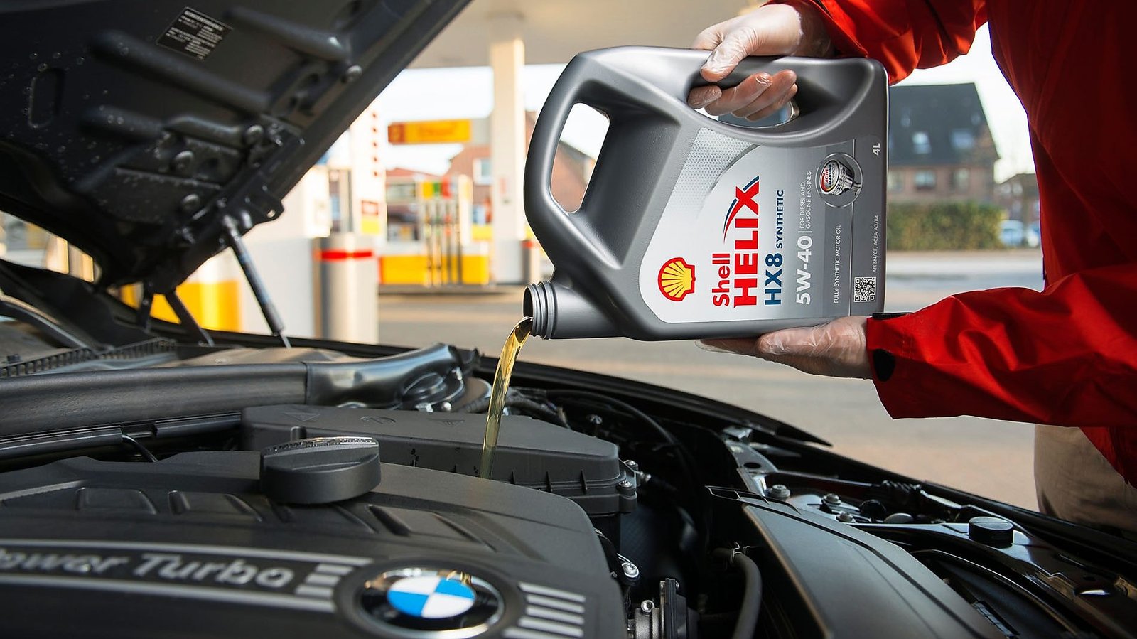 Shell Engine Oil Price in Pakistan – Updated Rates 2025